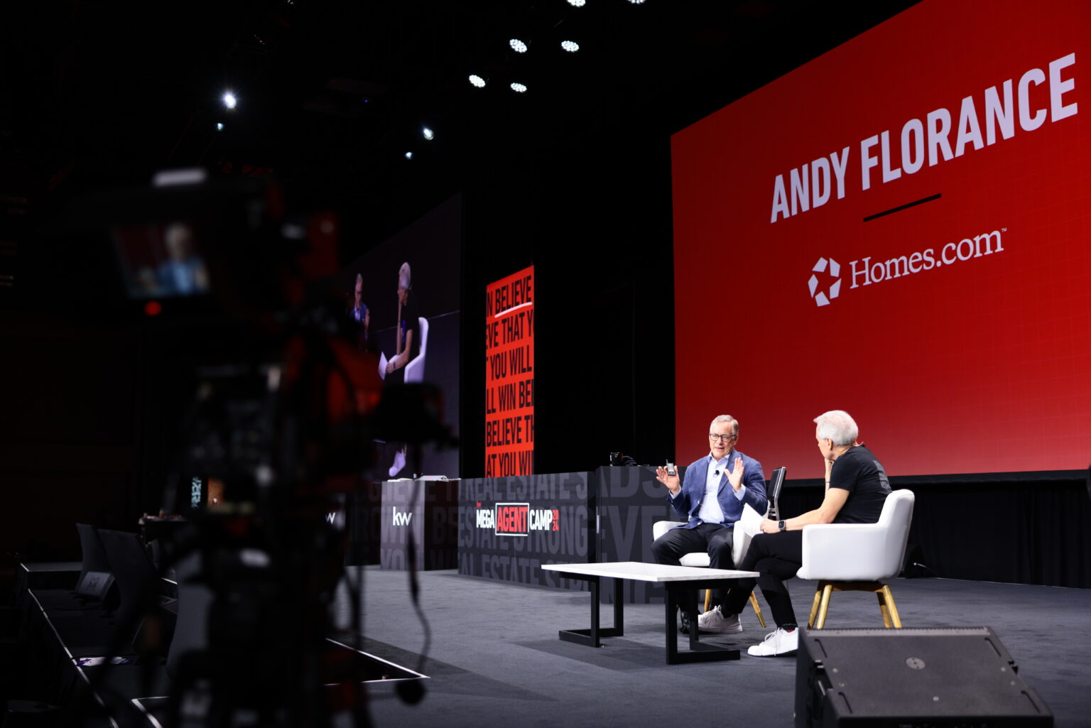 Gary Keller and CoStar’s Andy Florance Discuss How Tech-Enabled Agents Thrive - KW Outfront Magazine